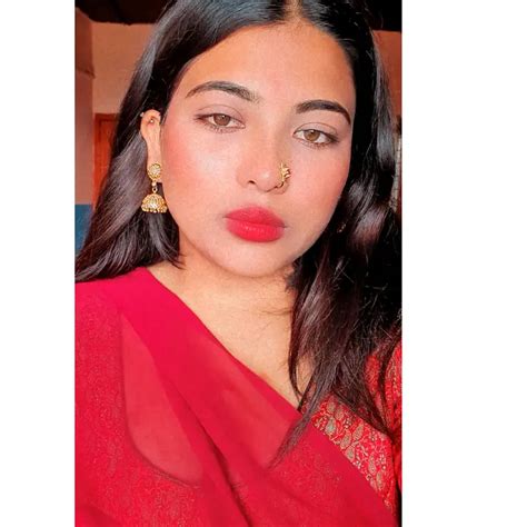 🦄 Aniyaofficial 🌹🌹 Aniya Pariyar 🌹🌹 Tiktok