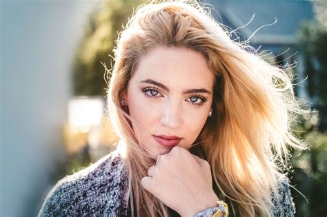 Tired Of Bulky Glasses Try Gas Permeable Lenses For Unmatched Clarity