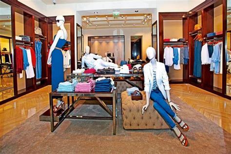 Massimo Dutti Opens In India