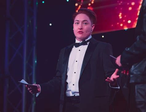 Want My Job With Radio Presenter Paris Munro Interview Voice Magazine