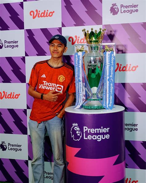 Premier League Indonesia Keseruan Premier League Trophy Tour Jakarta