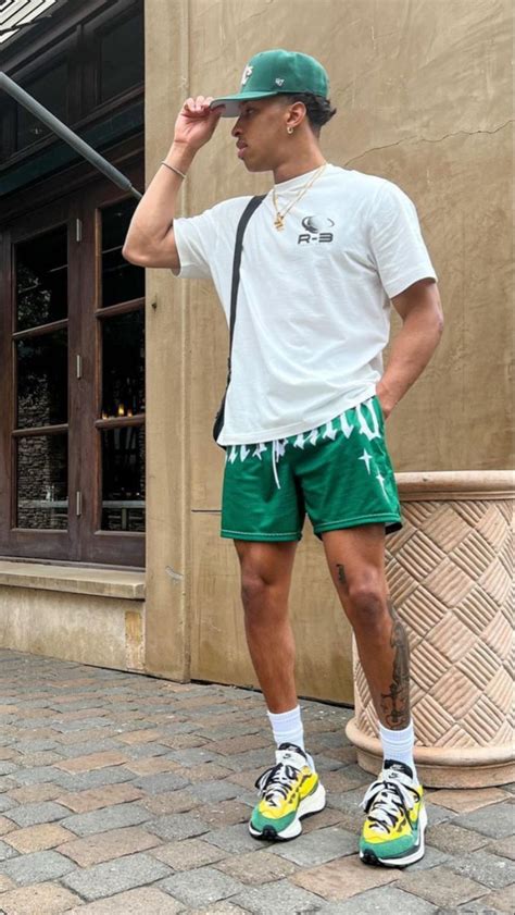 Pin By Kingjames On Summervida Street Fashion Men Streetwear