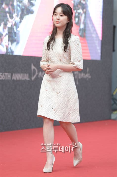 포토 박지후 수줍은 발걸음