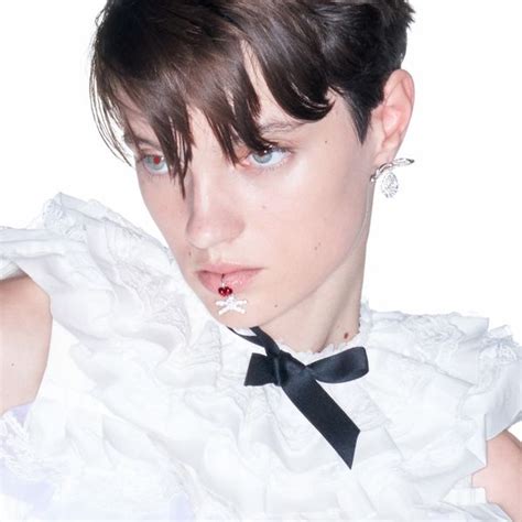 Shushu Tong Has A Fetish For Bows Paper Magazine