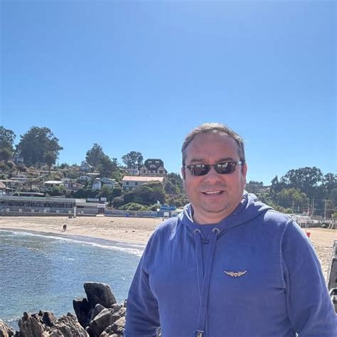 Julio Guzman Zepeda Pastor Julio Guzman • Threads Say More