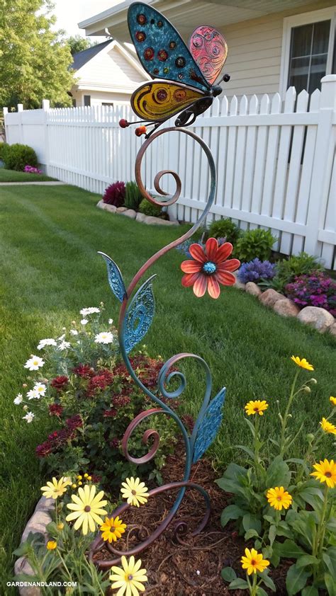 10 Inspiring Front Yard Decor Ideas To Wow Your Neighbors