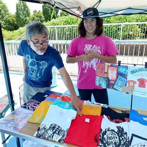 Isamu Robot Autographed Shirt — Decomposed Skateboards Freestyle