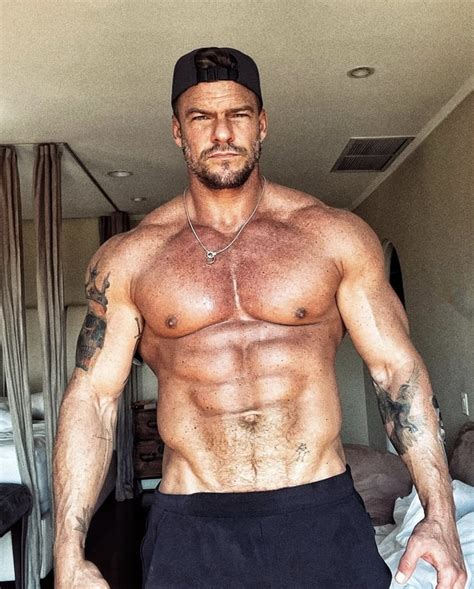 Picture Of Alan Ritchson