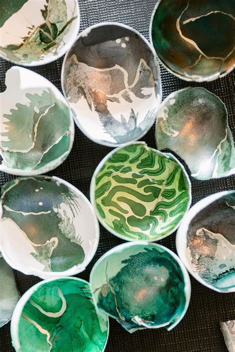 Broken Eggshell Art