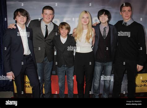 Elle Fanning And Joel Courtney