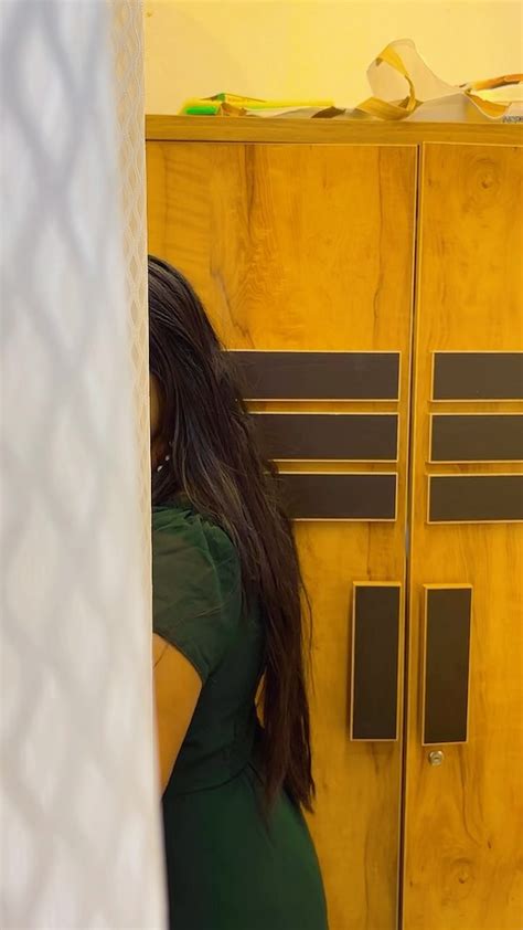 Arthika Itsmearthika • Instagram Photos And Videos