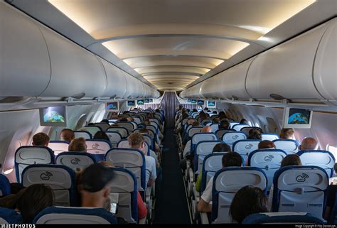 Yr Asc Airbus A318 111 Tarom Romanian Air Transport Filip