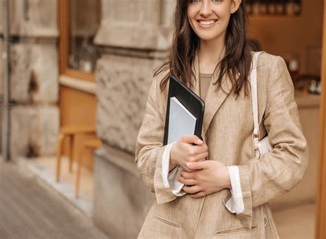 Questionnaire For Girls Who Want To Get A Job At The Myboss Agency