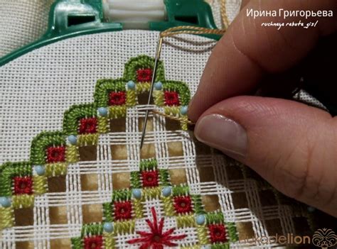 Подушечка-саше в технике хардангер