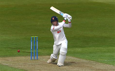 Michael Peppers 92 Was Crucial For Essex