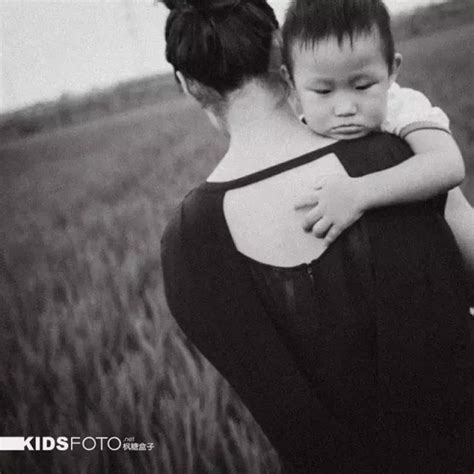 這個爸爸的黑白新年《那些》，卻讓人心裏暖暖的 每日頭條