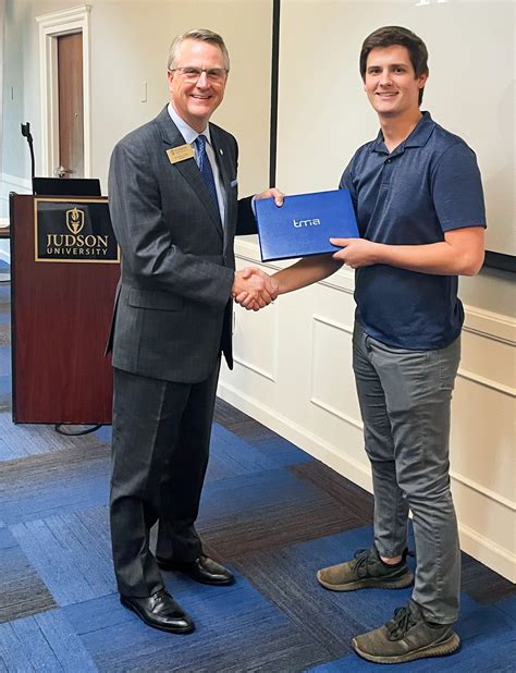 2nd Class Completes Tmas Manufacturing Leadership Program In Partnership With Judson University