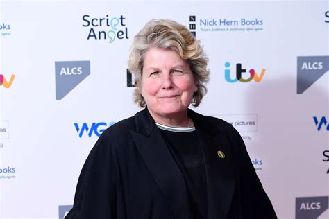 Sandi Toksvig To Meet Archbishop Of Canterbury Amid Same Sex Marriage