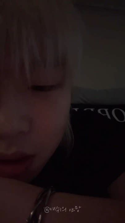 애쉬 아일랜드 사귀자는 팬에 대한 애쉬 아일랜드의 반응 Feat 결혼하자는 팬의 질문 Shorts Youtube