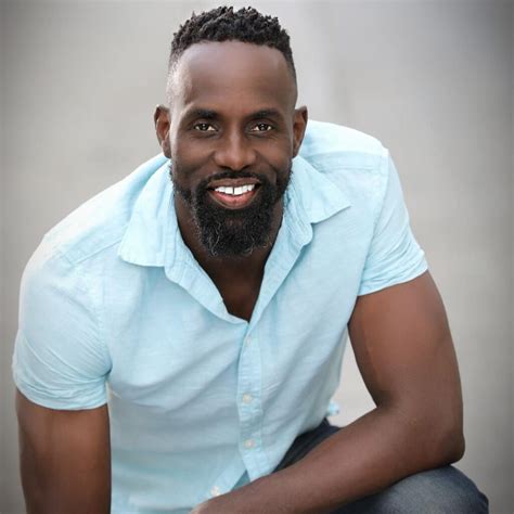 Lanre Idewu 360 Magazine Green Design Pop News