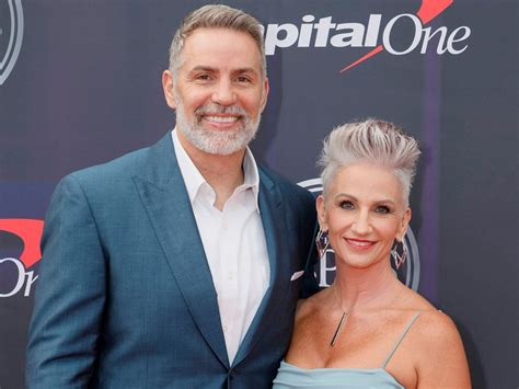 Who Is Kurt Warners Wife All About Brenda Warner