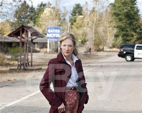 Bates Motel Tv Vera Farmiga 10x8 Photos Eur 572 Picclick Fr