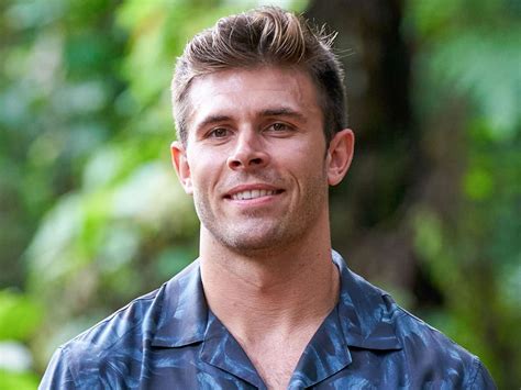 The Bachelor Alum Clayton Echard Defends Zach Shallcross Give Him Some Grace Reality Tv World