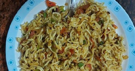 Fried Veg Maggi Recipe By Manisha Rani Cookpad