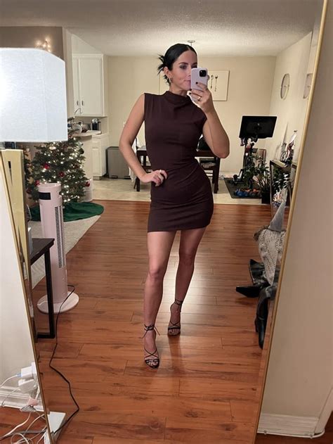 Rachel Bonetta Nfln R Hot Reporters