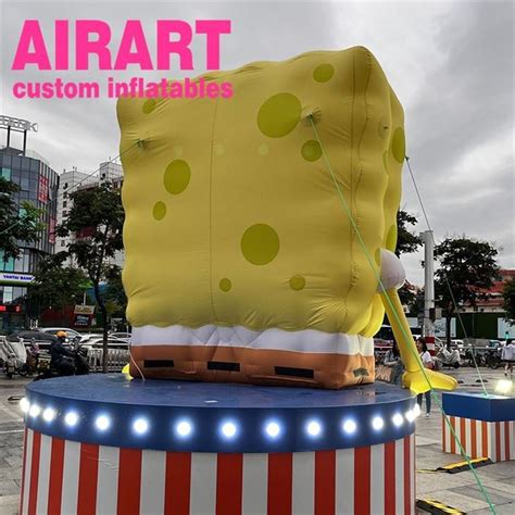 Customized Movie Character Inflatable Spongebob Cartoon Balloon