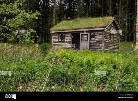 Eas Mor Isle Of Arran Grass Roofed Hut Known As The Library Stock