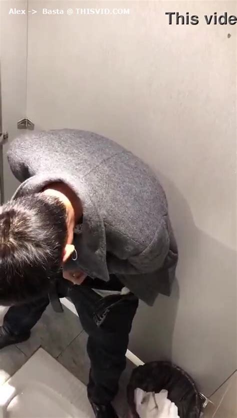 Spy Videos Asian Toilet Spy Video 105