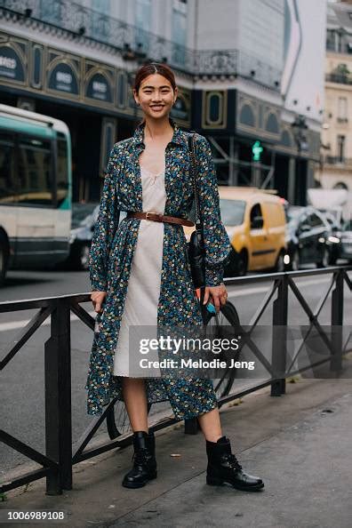 Korean Model Hoyeon Jung Wears A A Blue Floral Handm Dress Shirt Pink