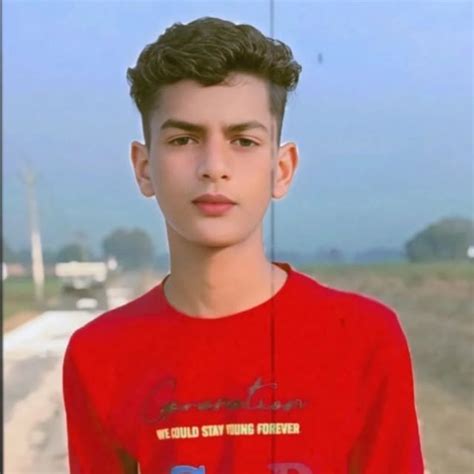 ⚔️ 🆂🆄🅼🅸🆃 🅵🅵 2🅺 ⚔️ Sumitkushwaha613 • Threads Say More