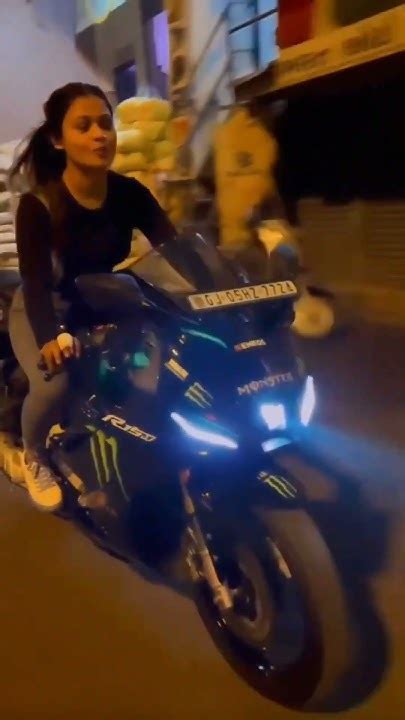 Cute Girl Ride Yamaha R15 Somoyosomoy365 Youtube