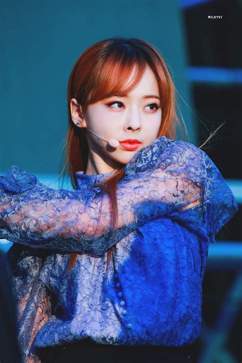 Loona Vivi 190615 2019 K Pop Artist Festival Kpop Girls Kpop Girl