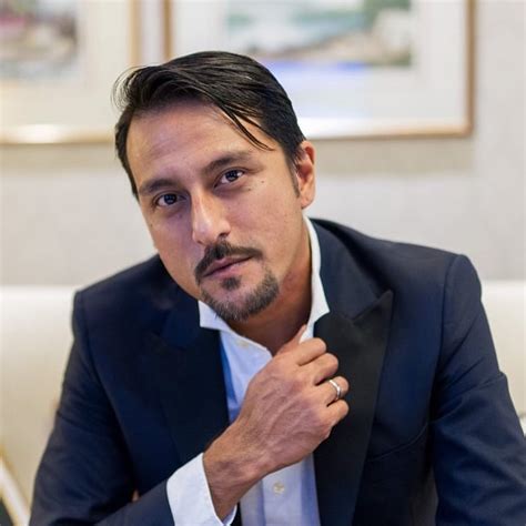 10 Pesona Bront Palarae Aktor Ganteng Malaysia Bintang Pengabdi