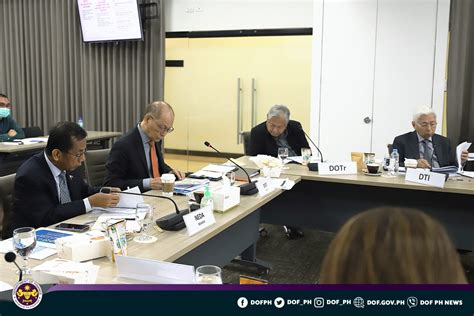 First Economic Development Group Meeting Focuses On Growth And