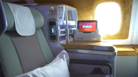 Seperti Ini Mewahnya Naik First Class Emirates A380 Warganet Mesti Nabung Berapa Tahun Biar