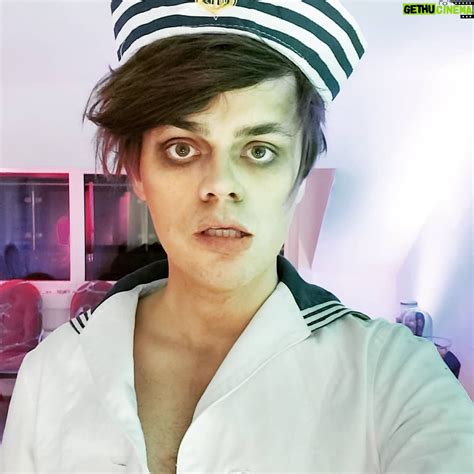 Chris Kendall Wiki Biography Age Gallery Spouse And More