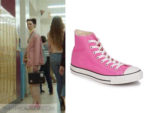 Sex Education Season 1 Episode 4 Lilys Pink Converse Shop Your Tv