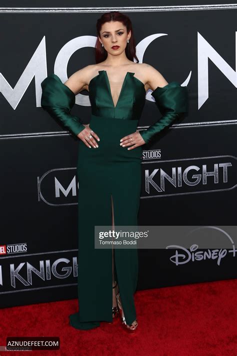 Sofia Danu Feet Aznudefeet