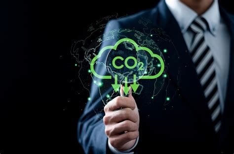 Premium Photo Green Business Concept Businessman Using Magnifying Glass Focus Reduce Co2