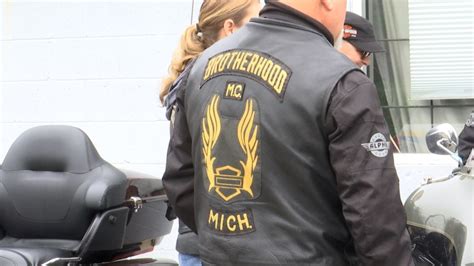 Motorcycle Clubs Organize Holiday Food Drive