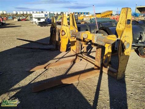 John Deere Fork Attachment Michener Allen Auctioneering Ltd