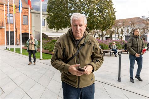 Arvydas Anušauskas Ko Geriau Vaikus Mokyti šaudyti Ar Ir Matematikos Delfi