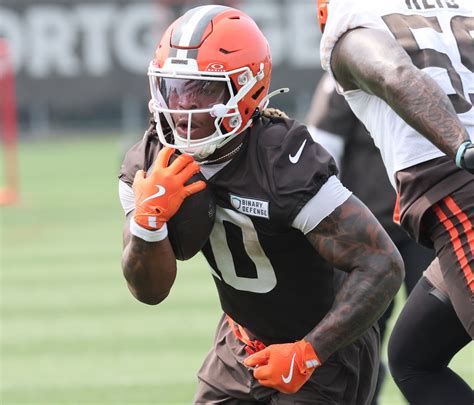 How The Browns Plan To Rebuild Their Run Game And Why The Offseason