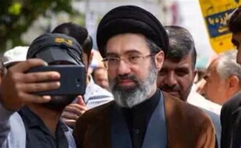 Mojtaba Khamenei ఎవరీ మొజ్తబా ఖమేనీ తదుపరి సుప్రీం లీడర్‌పై చర్చ Who Is Mojtaba Khamenei