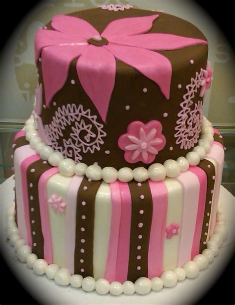 Fondant Cake In Pink At Georgia Sturt Blog