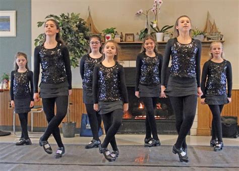 Photos Tis The Season For An Irish Jig Stonington